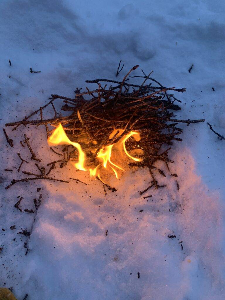 How To Build a Fire in Any Conditions - Grizzly Creek Lodge